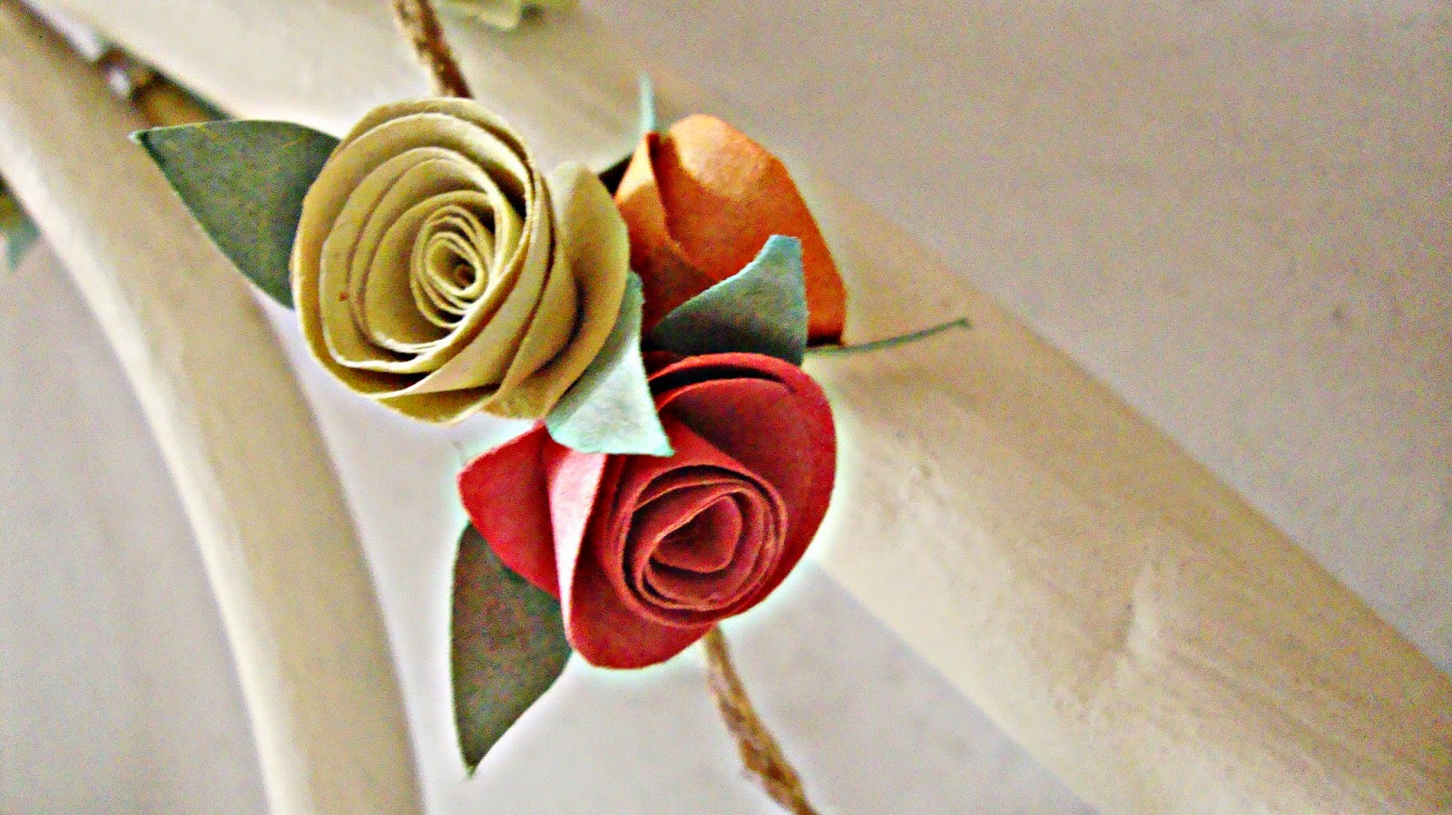 Bitter because it's Butter: DIY Paper Roses Garland