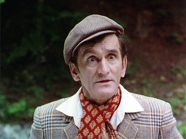 Cercetează: Puiu Calinescu