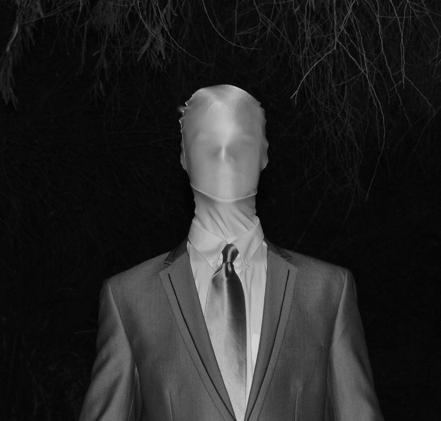 PZ C: slender man costume
