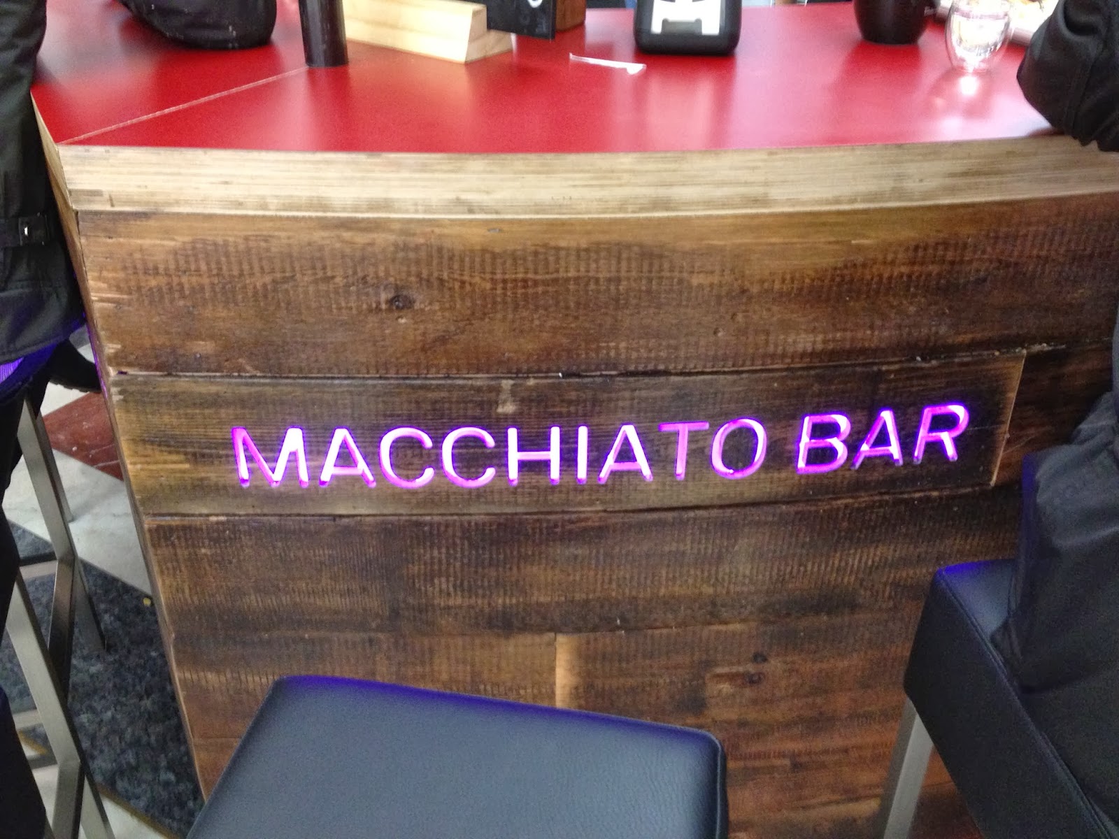 Coeur de chilli: Macchiato Bar- Tonino Lamborghini cafe.....my first ...