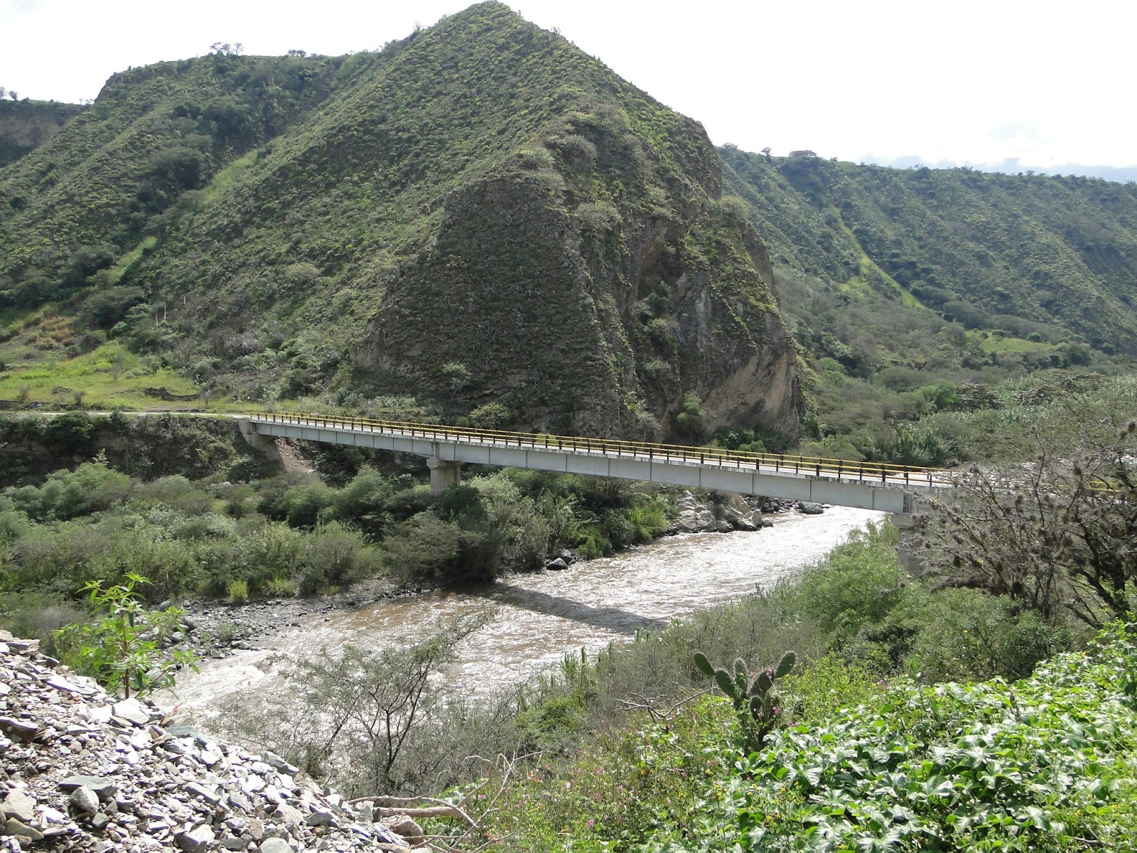 UN RECORRIDO POR LA PROVINCIA DEL CARCHI