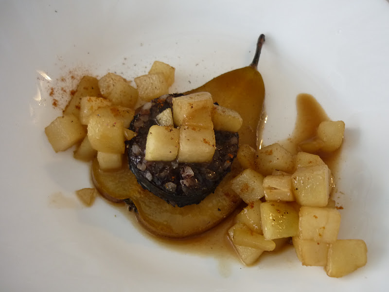 La Chef A: Peras con morcilla de arroz