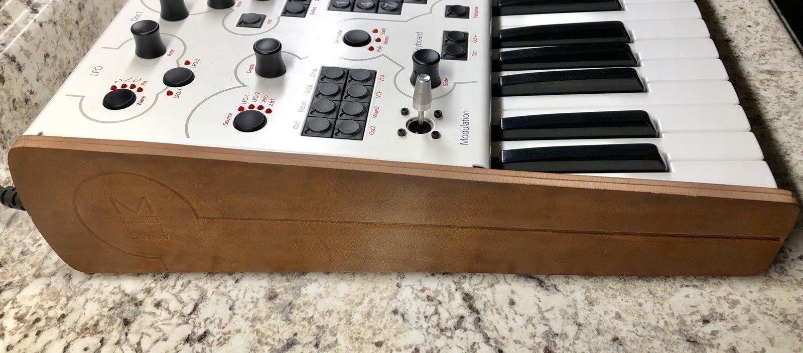 MATRIXSYNTH: Modal 001 4 CV Outputs Fatar Keybed Duophonic Synthesizer