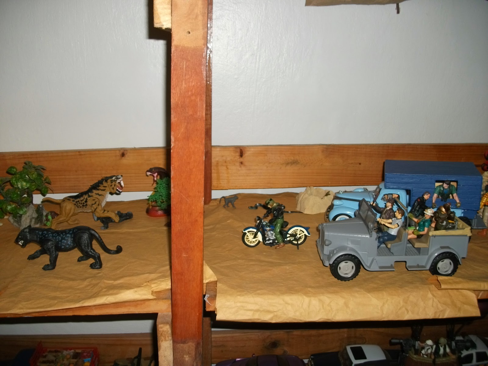 Dioramas 1:18: Templo das Amazonas - Temple of the Amazons