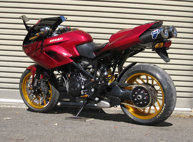 Racing Cafè: Ducati Multistrada by Extreme Creations