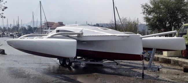 Trimaran Projects and Multihull News: The first production F-22 ...