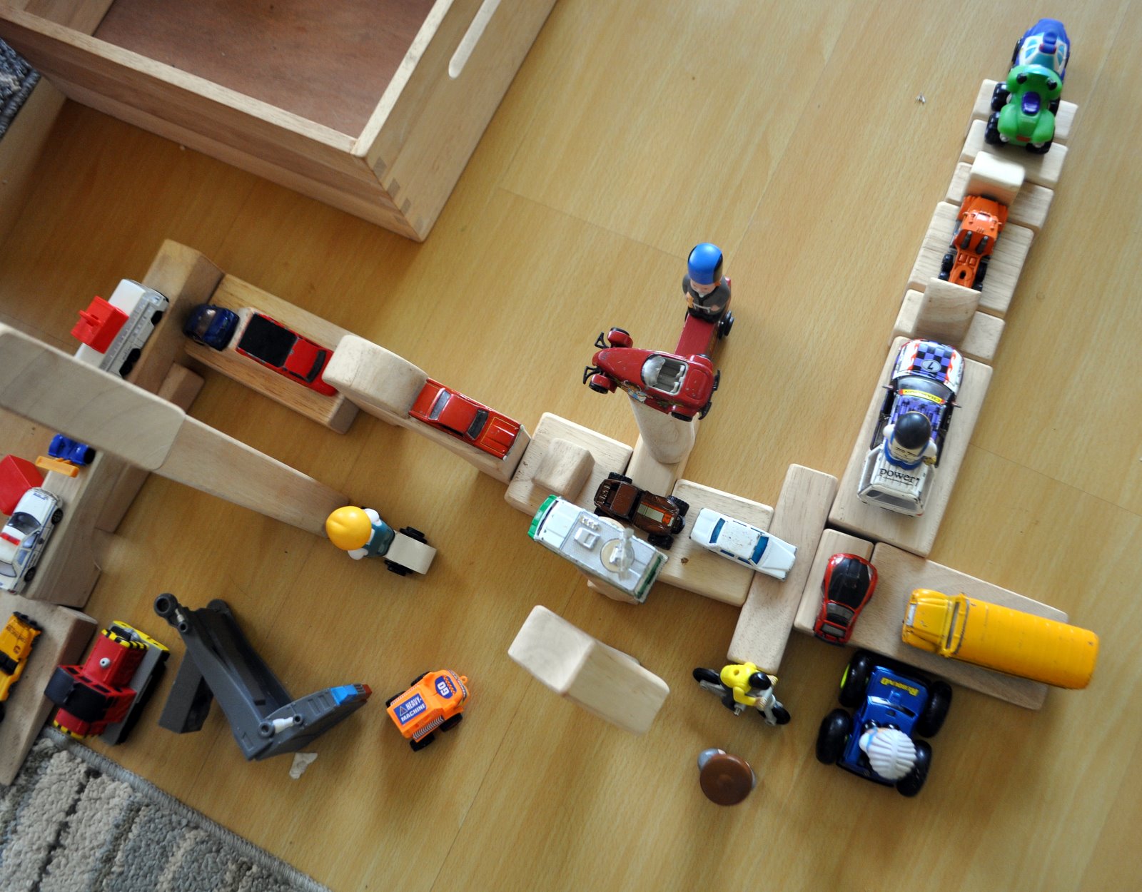 A Jewish Homeschool Blog: Parshas Lech Lecha- Stars and Transportation