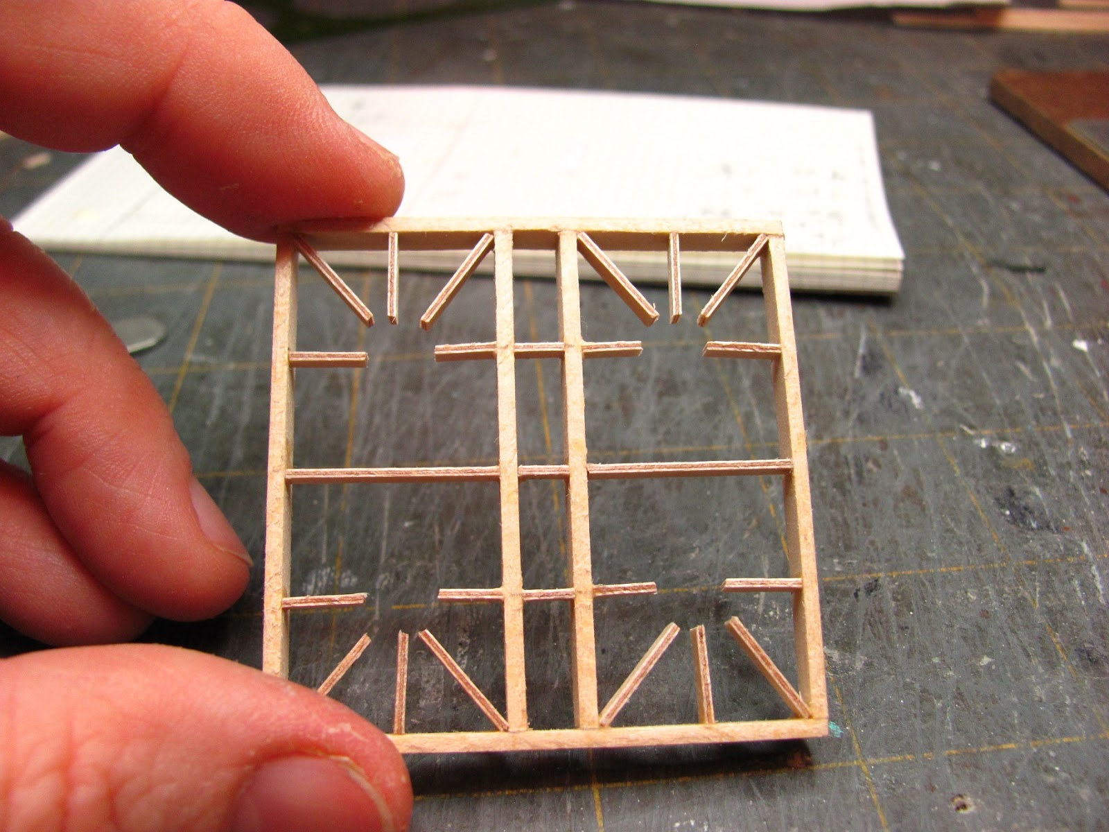 Dollhouse Miniature Furniture - Tutorials | 1 inch minis: 1 INCH SCALE ...