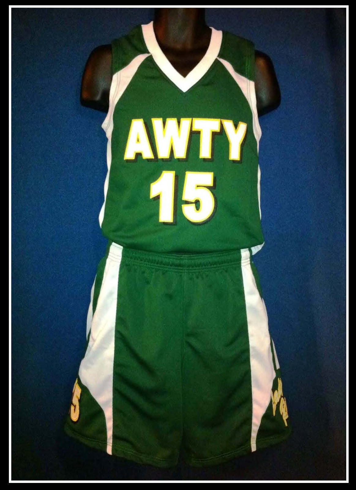 Sports & Athletic Apparels: Girls Basketball Uniforms