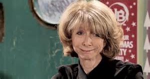 Coronation Street Blog: Spare a thought for Gail - who has a perfect ...