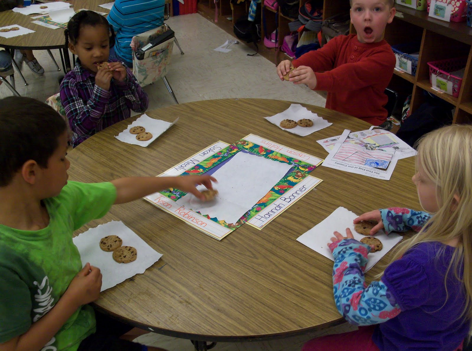 EnRiching Kinders: COOKIES TO SHARE