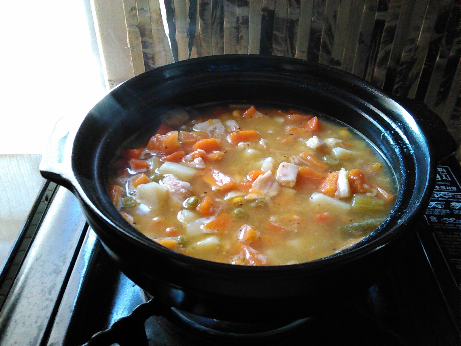 Nine Lives To Freedom (or something like that): DIY Tiny Off-grid Kitchen