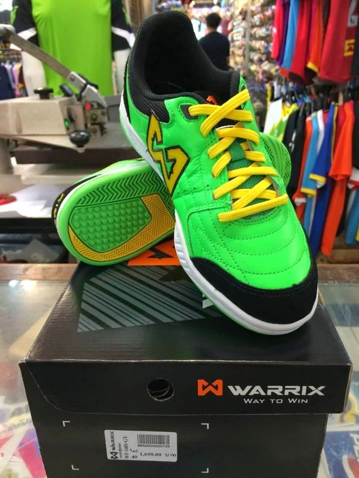 Kedai Jersi V-91: Kasut Futsal Warrix