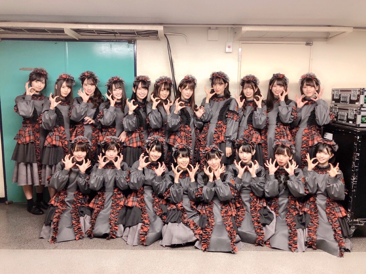 Sakamichi Notes: Iguchi Mao blog: Photos of Kakizaki Memi, "burikko"