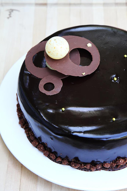 Gourmet Baking: Chocolate Vanilla Coffee Entremet