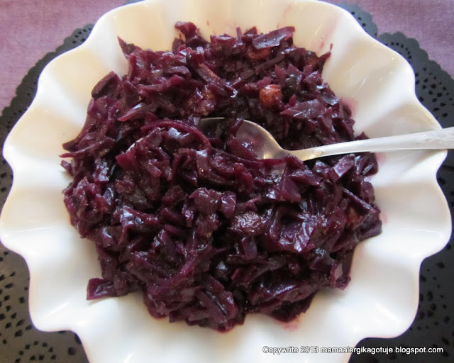 Modra kapusta zasmażana według Hanny Szymanderskiej - Mama Alergika Gotuje