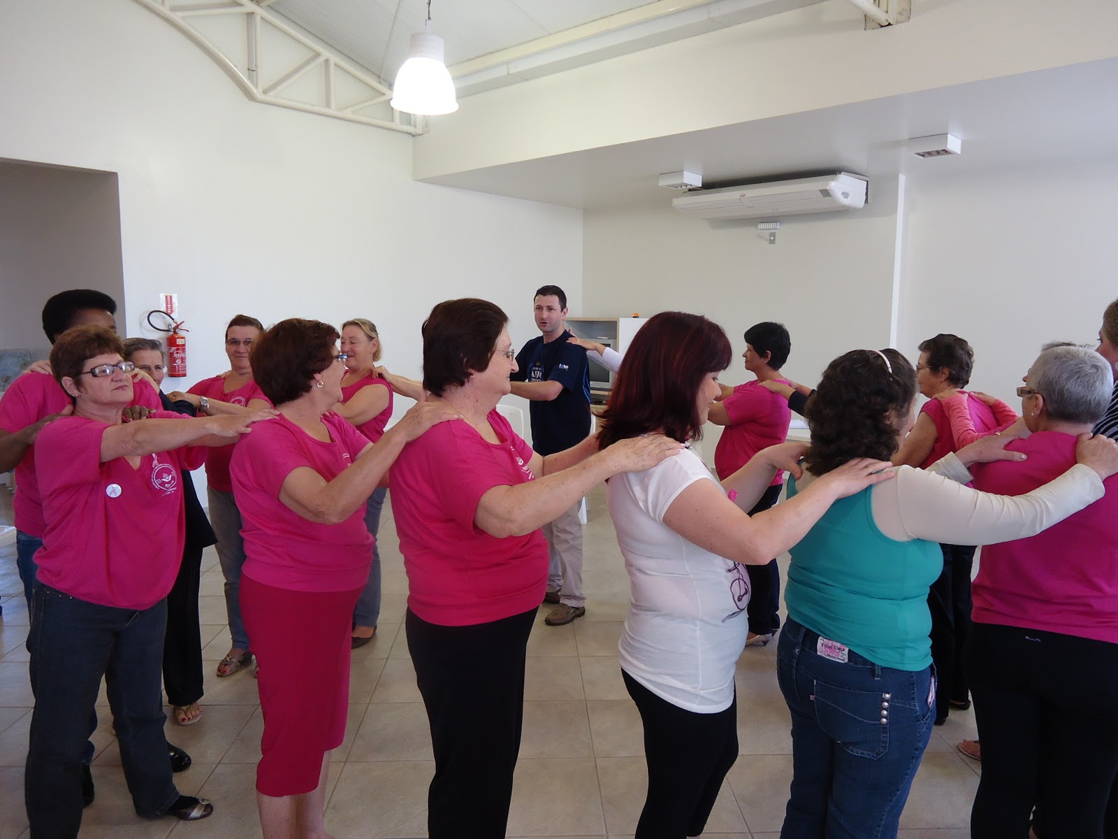 Duavesso Cia de Teatro: Duavesso no Outubro Rosa - Dinâmica com ...