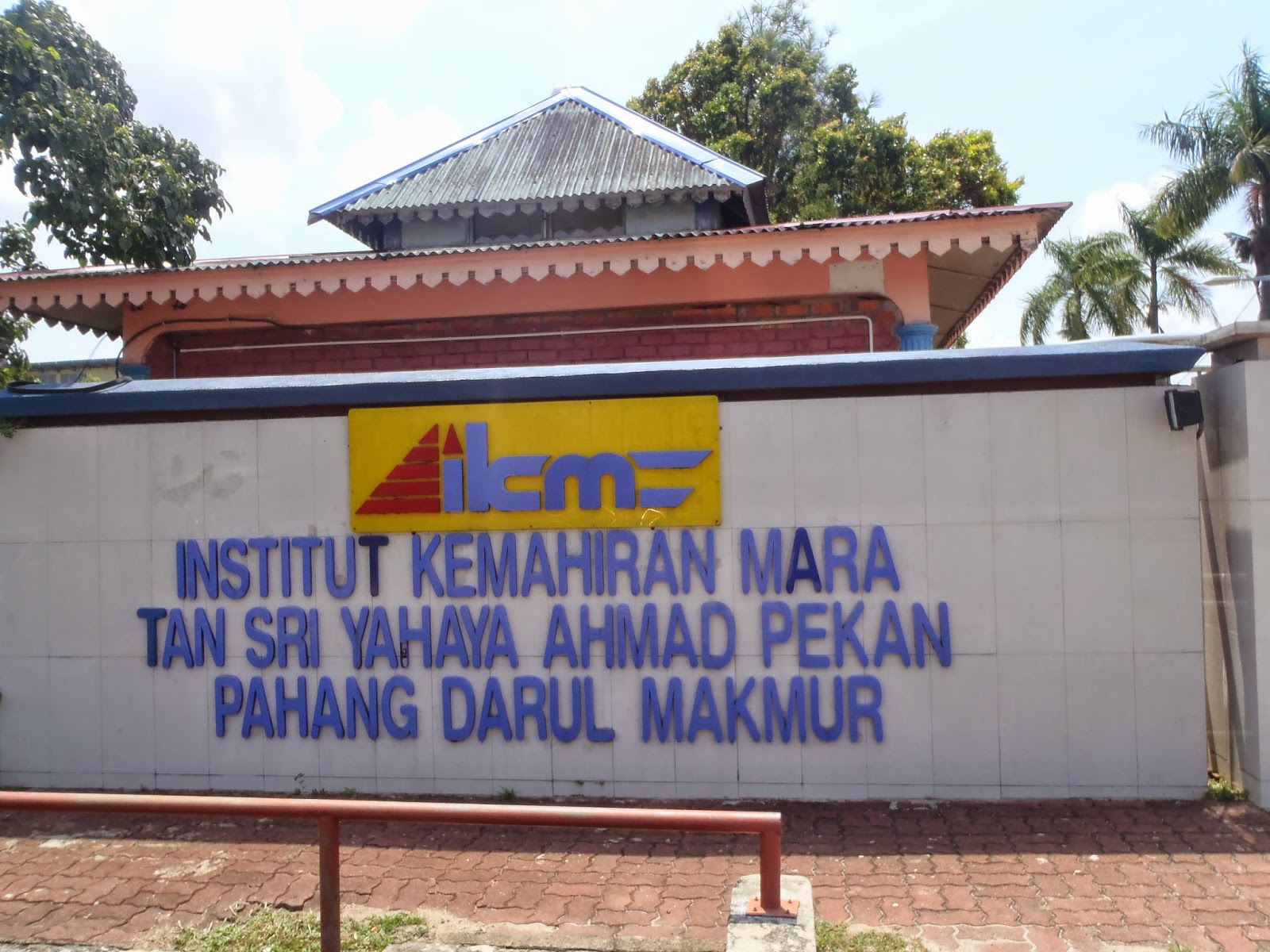 PERAN BUANA ENTERPRISE: KERJA-KERJA PENDAWAIAN ELEKTRIK DI INSTITUT ...