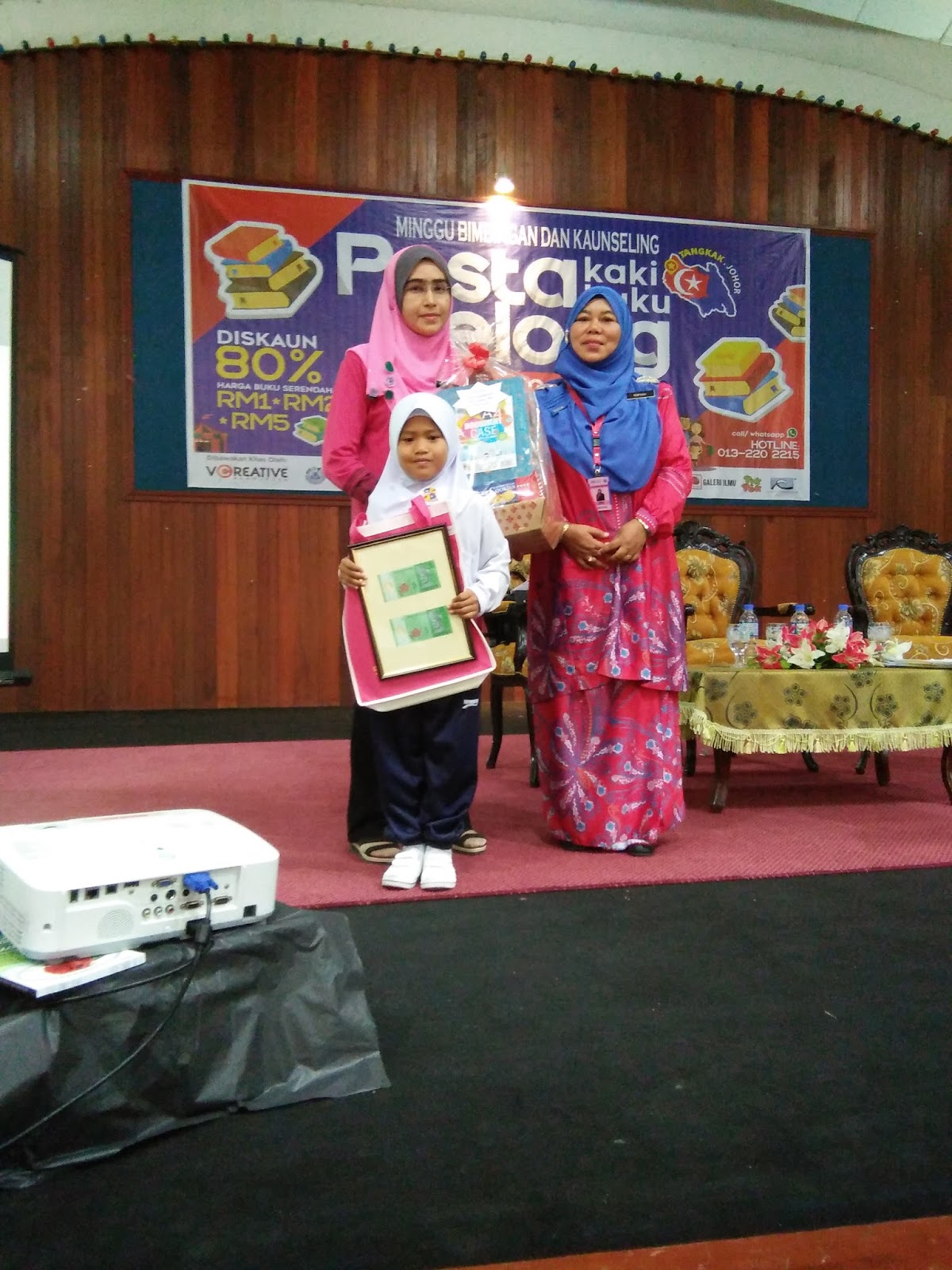 Pertandingan Mewarna Anjuran PPD Tangkak dan Majlis Guru Kaunseling ...