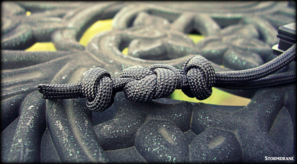 Stormdrane's Blog: Mandala Knot...
