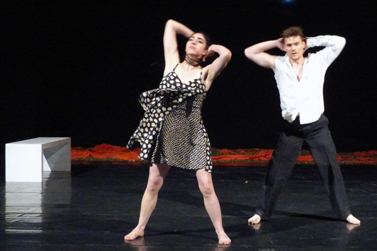 Crónica Antropológica: Cynthia Paris en dueto