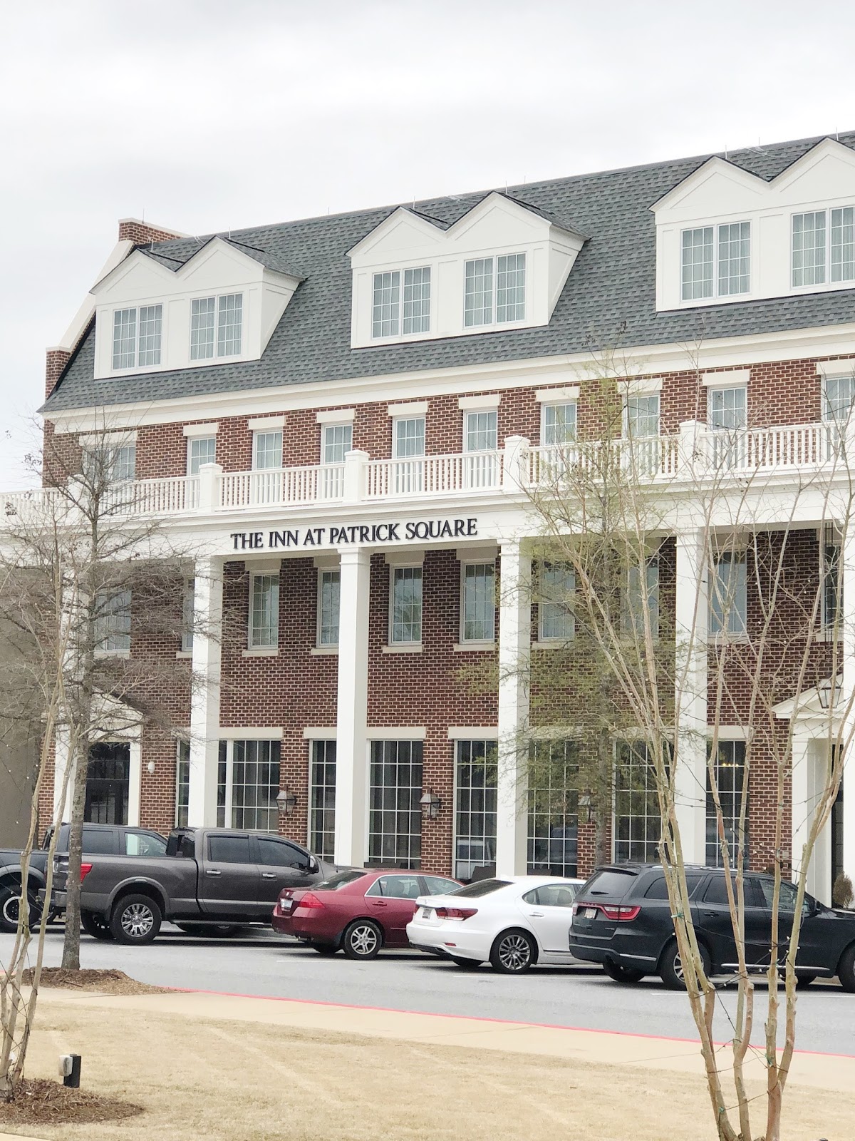 the pink clutch ...: The Inn At Patrick Square