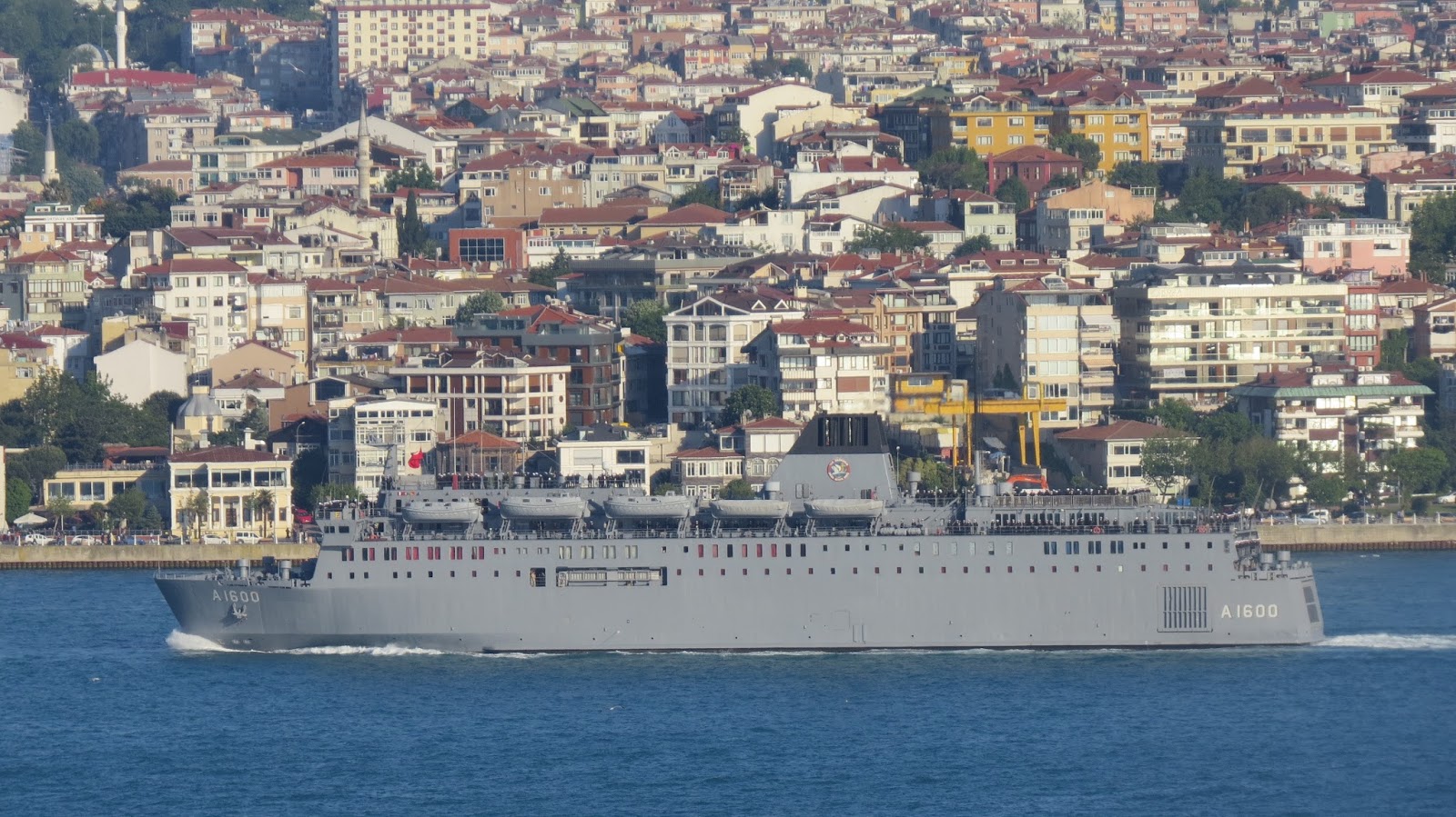 WARSHIPS ON THE BOSPHORUS: A 1600 TCG Iskenderun, Northbound journey 9 ...
