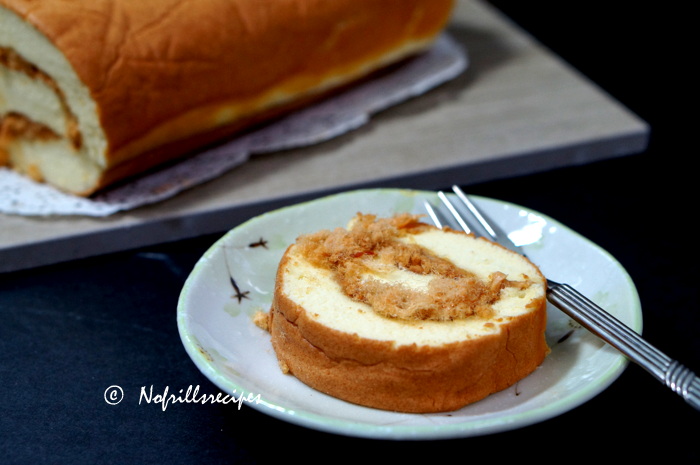 Chicken Floss Swiss Roll ~ 鸡肉松蛋糕卷