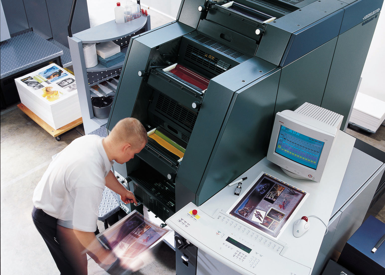 ¿Cómo hacer dinero siendo diseñador?: ¿Cómo montar una imprenta sin 1 ...