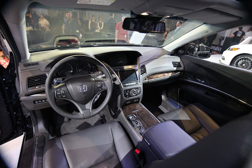 UPDATED: Reborn: The All-New Honda Legend Arrives in Manila (w/ Specs ...