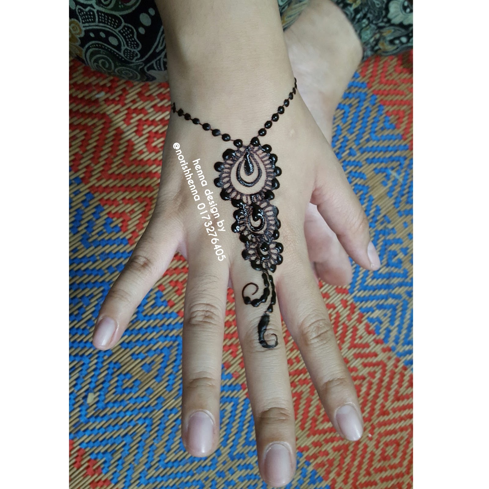 PERKHIDMATAN UKIRAN INAI PENGANTIN: Inai Tangan, simple dan sweet ...