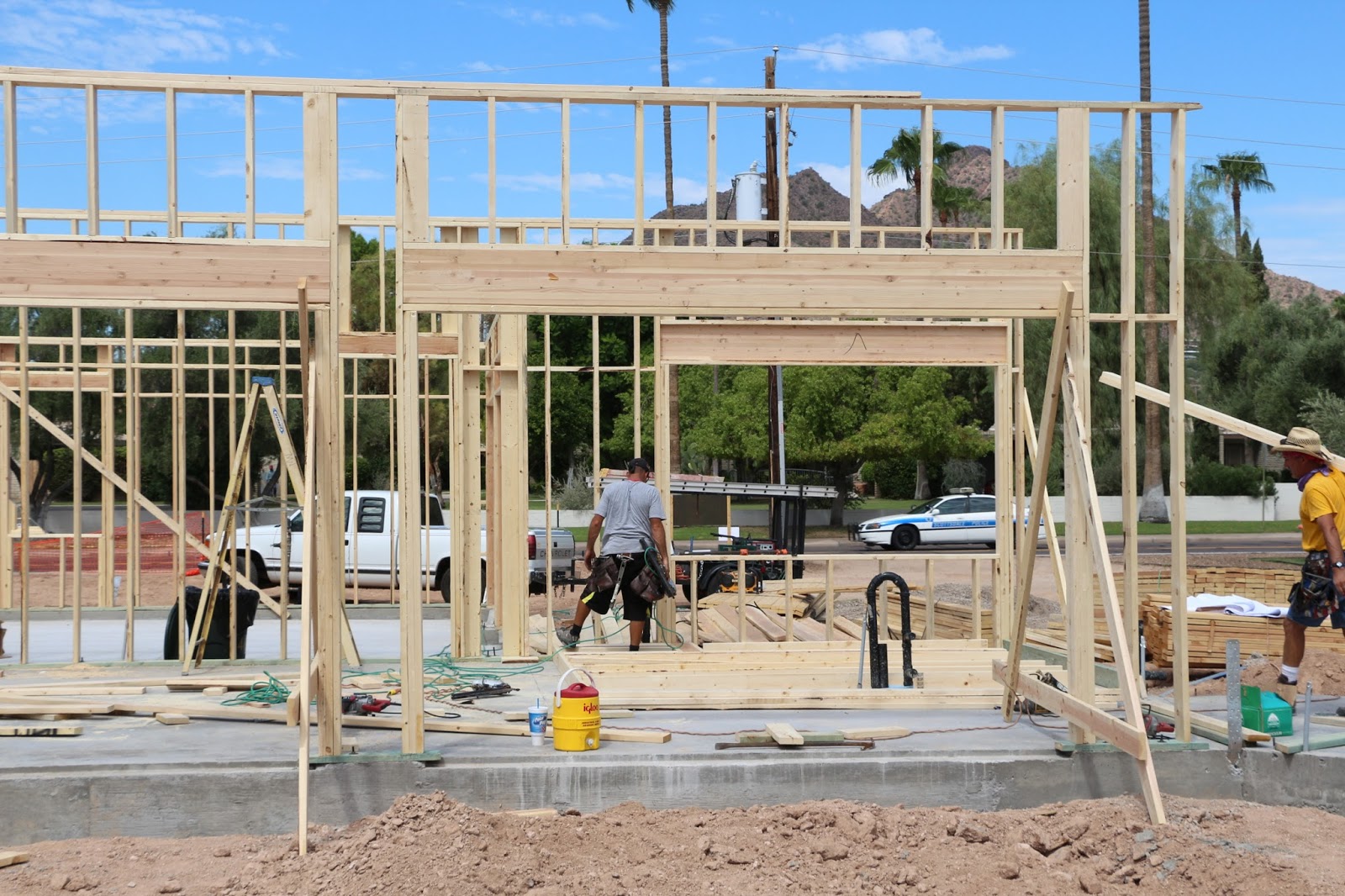 Dusty Coyote: Framing Monday-Friday