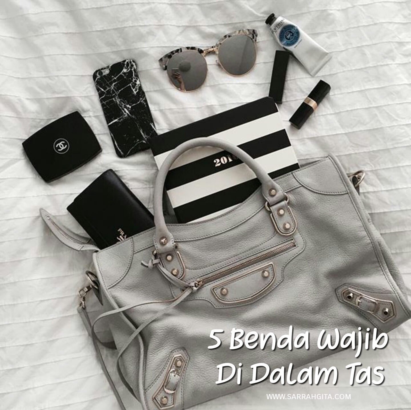 Benda-benda di Dalam Tas yang Wajib Dibawa