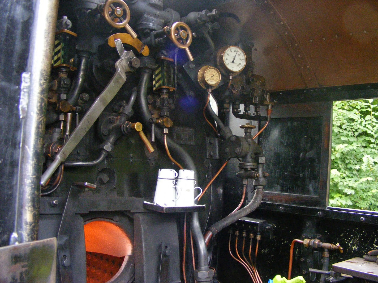 Steam Memories: Austerity 2-8-0 with the Master Cutler
