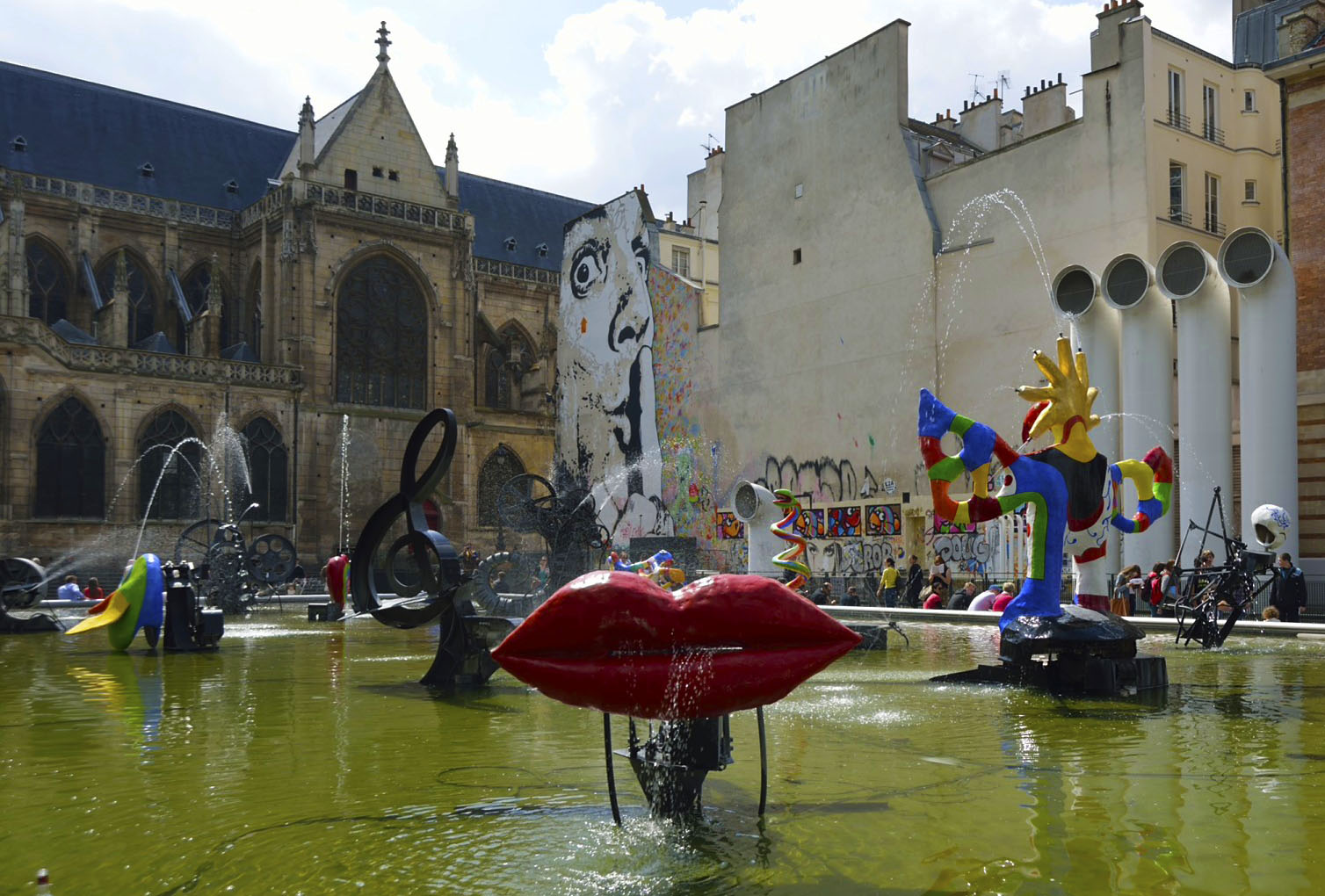Paris Daly Report: Beaubourg Museum of Modern Art