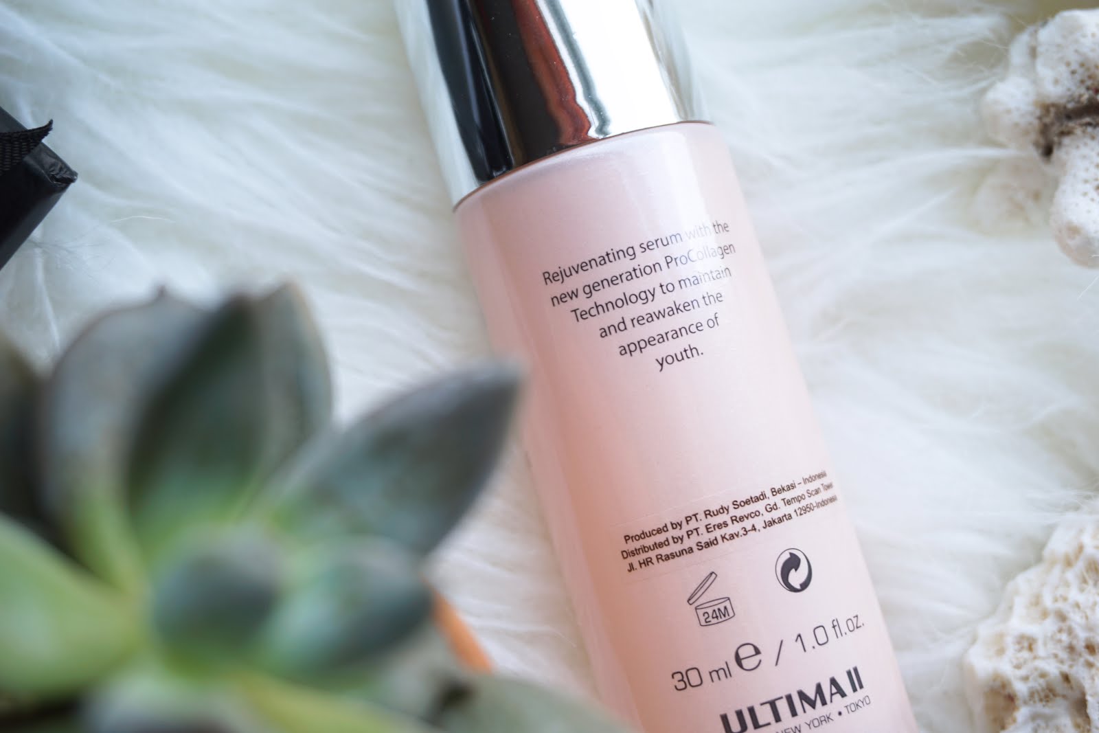 [Review]: Ultima II Procollagen Extrema™ Face & Neck Complex and ...