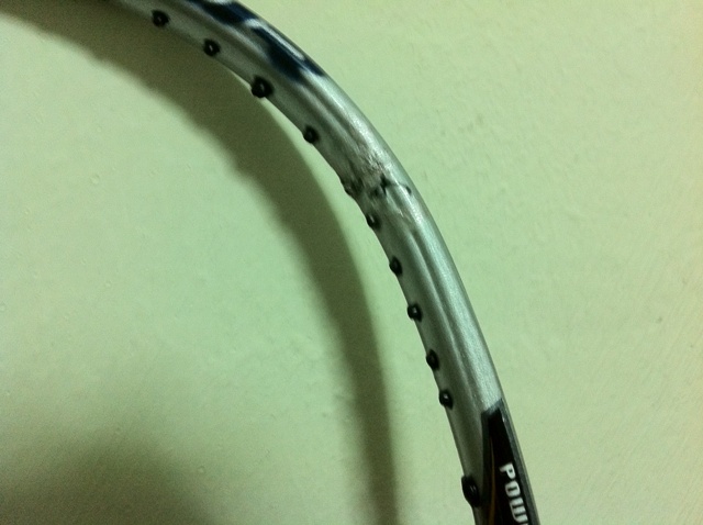 Badminton Research: Cracked Badminton racquets