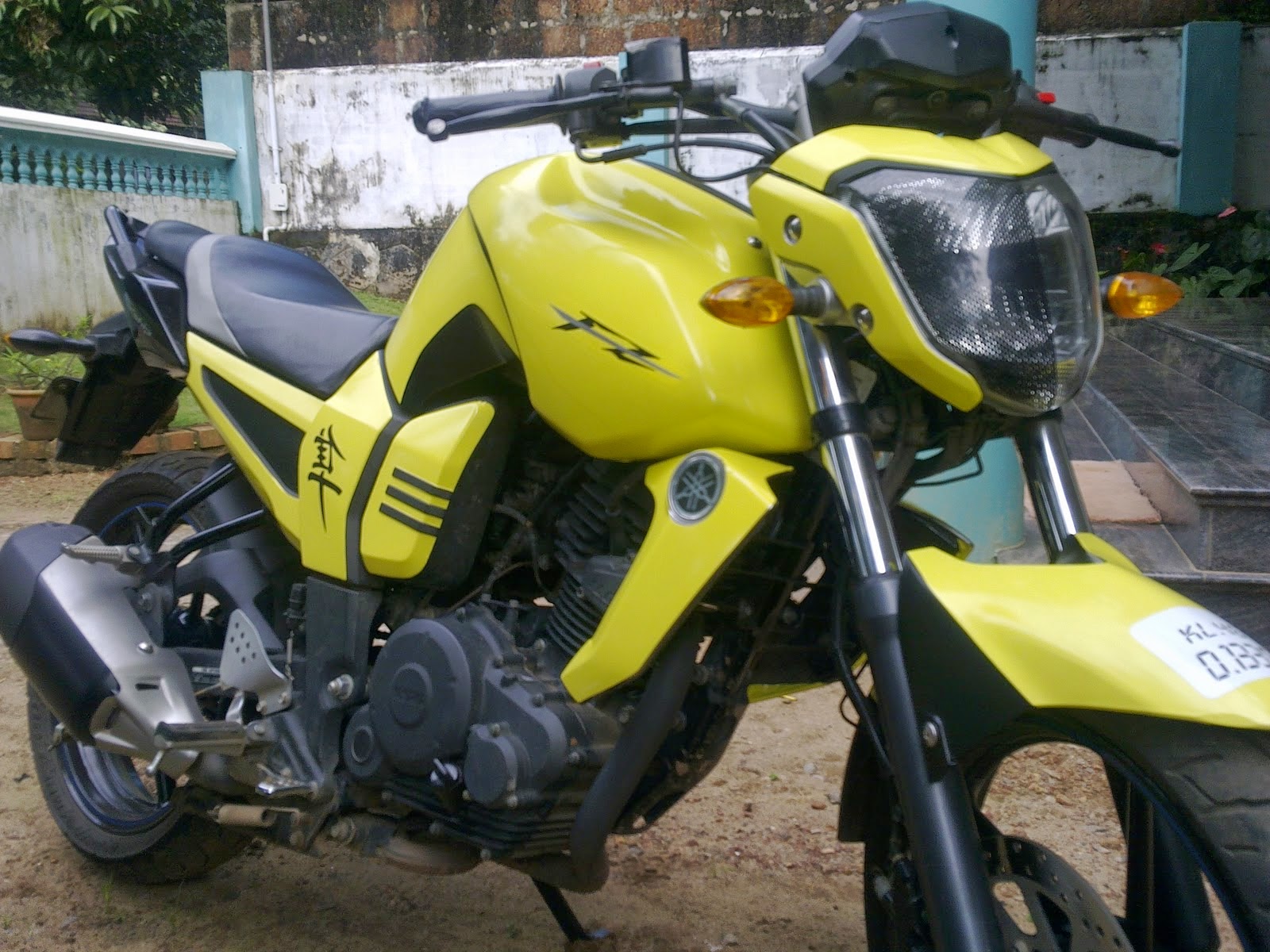 Yamaha Fz Modified