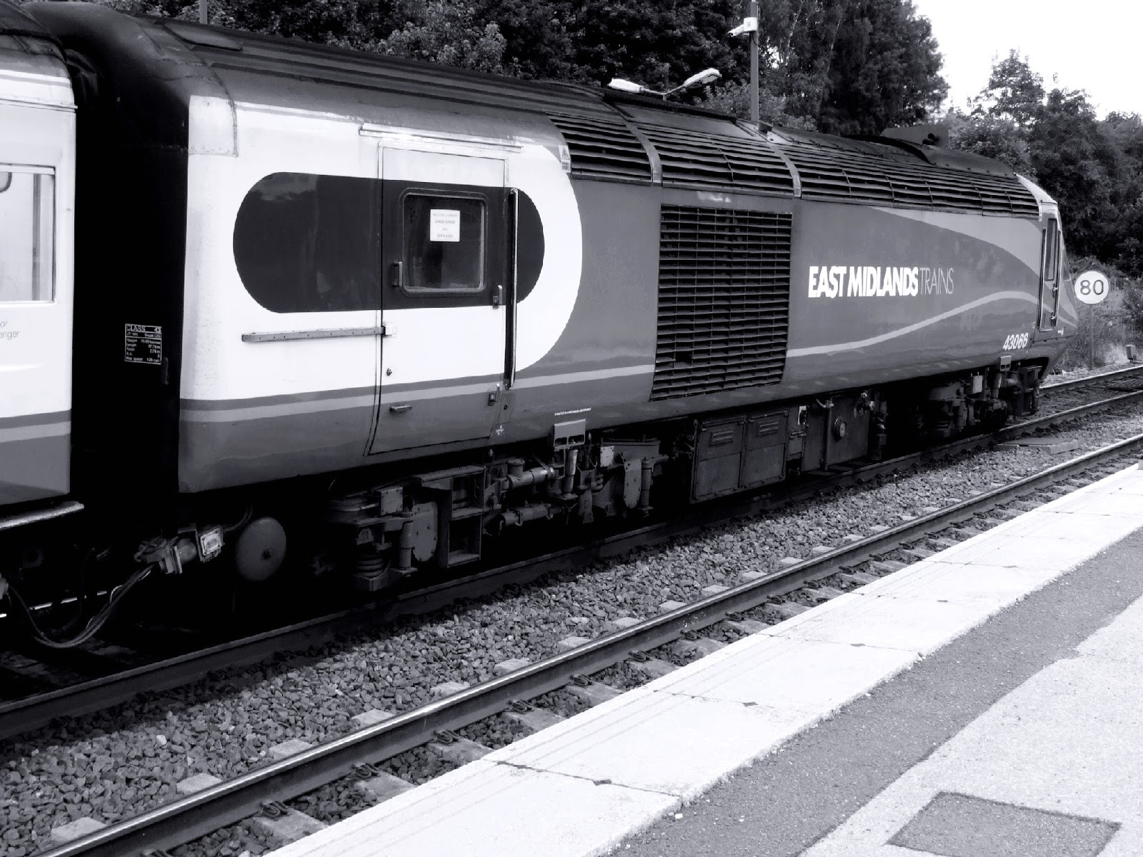 'Along These Tracks' Train Photos Site : Photo Collection Class 43 HST ...