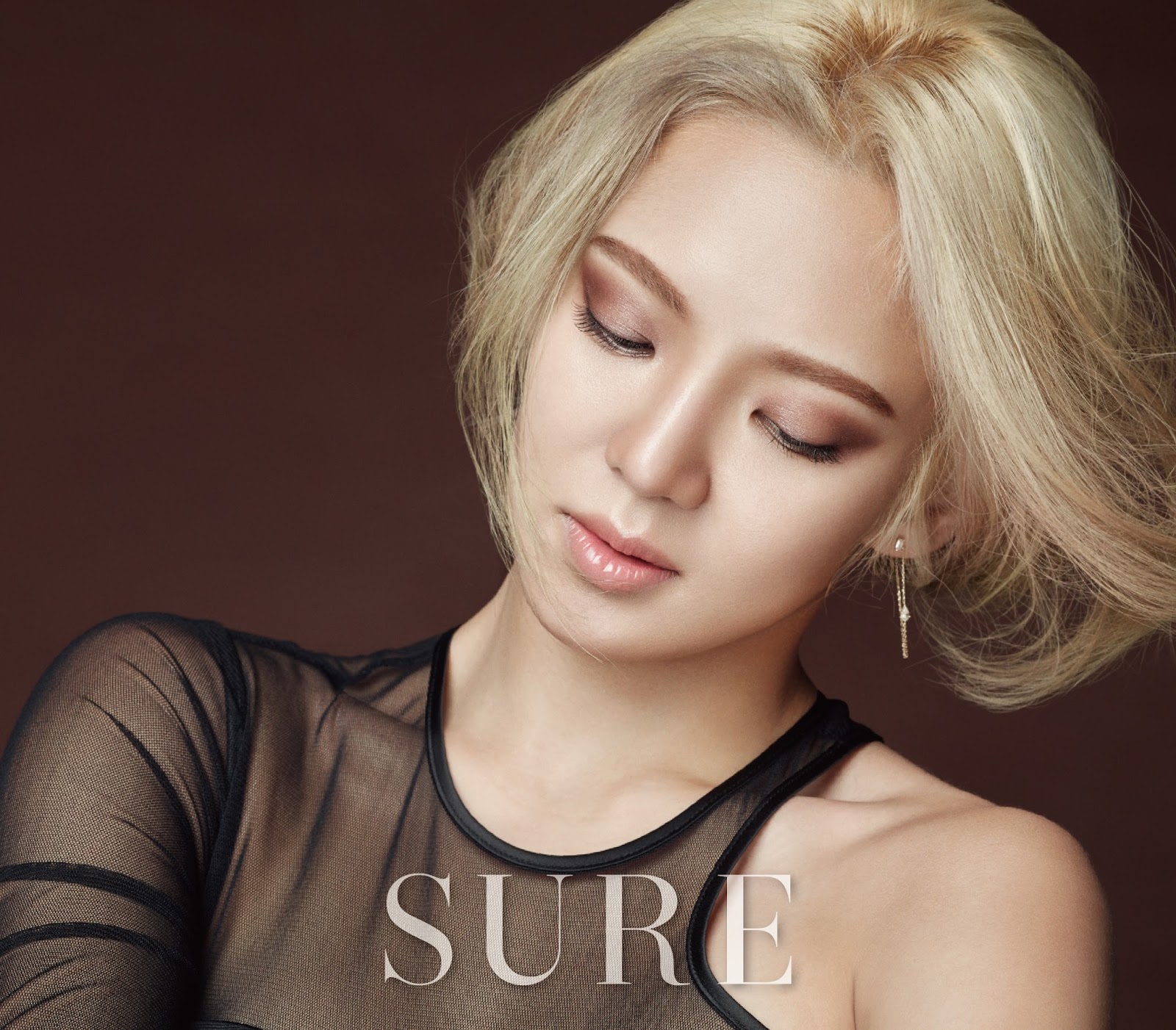 SNSD's gorgeous HyoYeon for 'SURE' magazine - Wonderful Generation