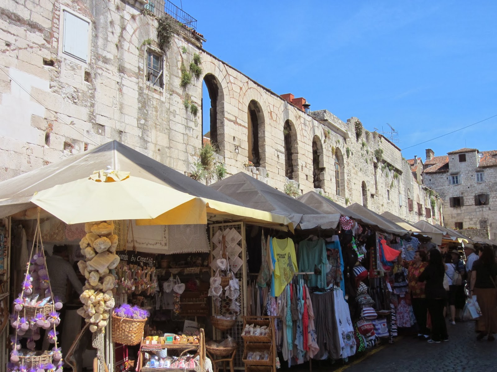 Souvenir Chronicles: SPLIT, CROATIA: A CIRCUITOUS JOURNEY AND AN ...