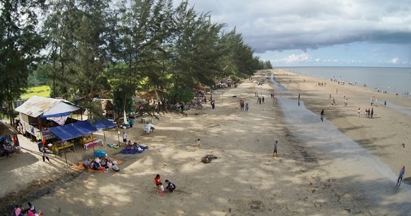 Di Muara Badak, Ribuan Pengunjung Serbu Pantai Mutiara Indah ...