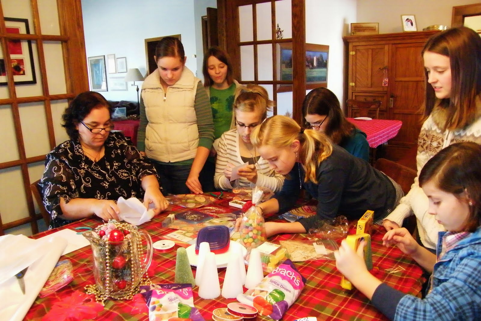 artteajannell: Second Annual Mother /Daughter Craft Day