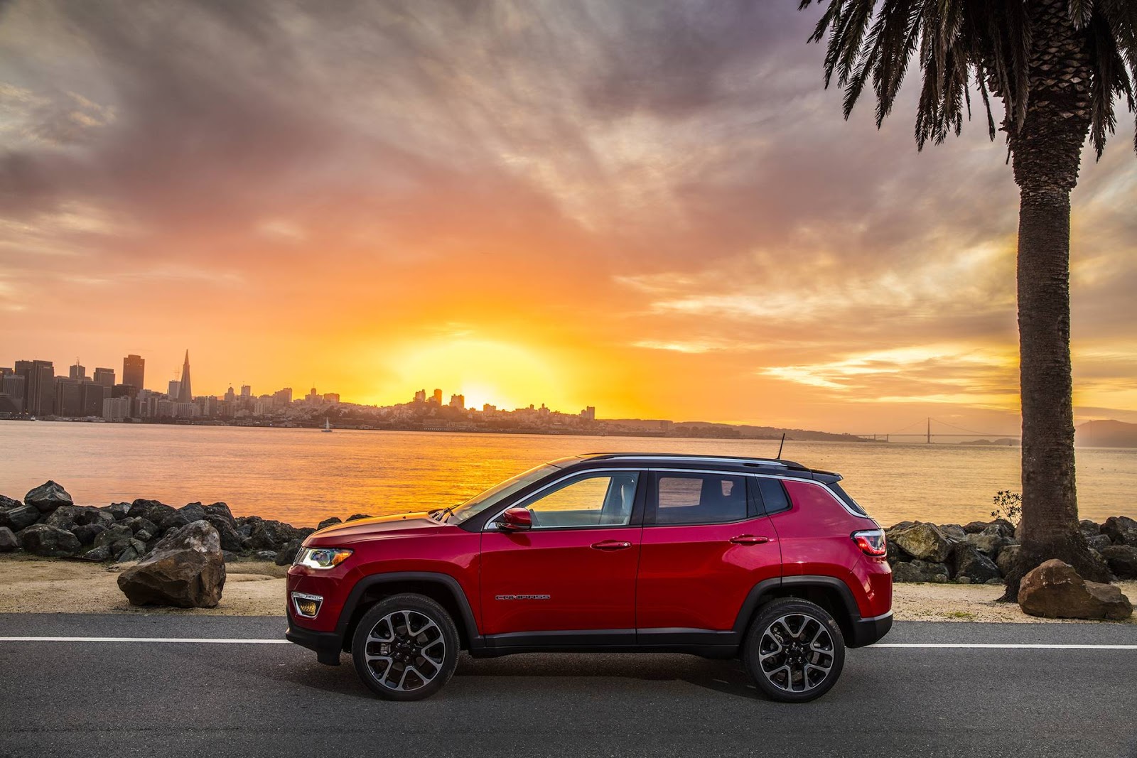 Jeep Compass 2019 tem novidades nos EUA - detalhes