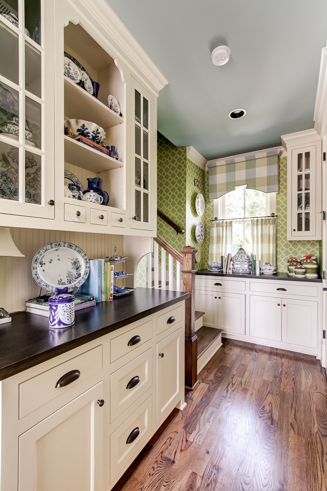 Design Crush: Eric Ross Interiors - The Glam Pad