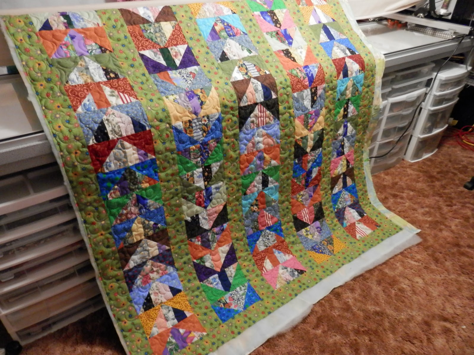 L' FAIR QUILTS: Friday Finish - Utility Quilt #2