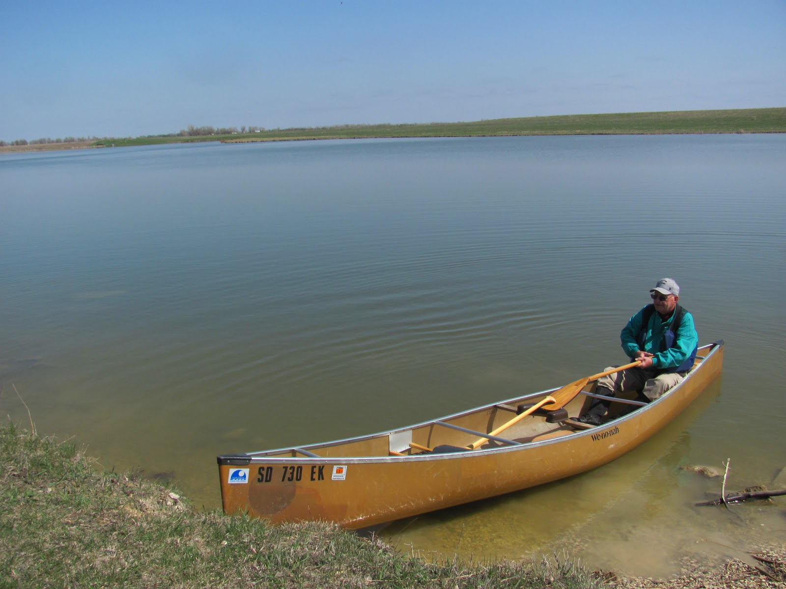 Kayaking the Lakes of South Dakota: Ethan Lake - May 2013