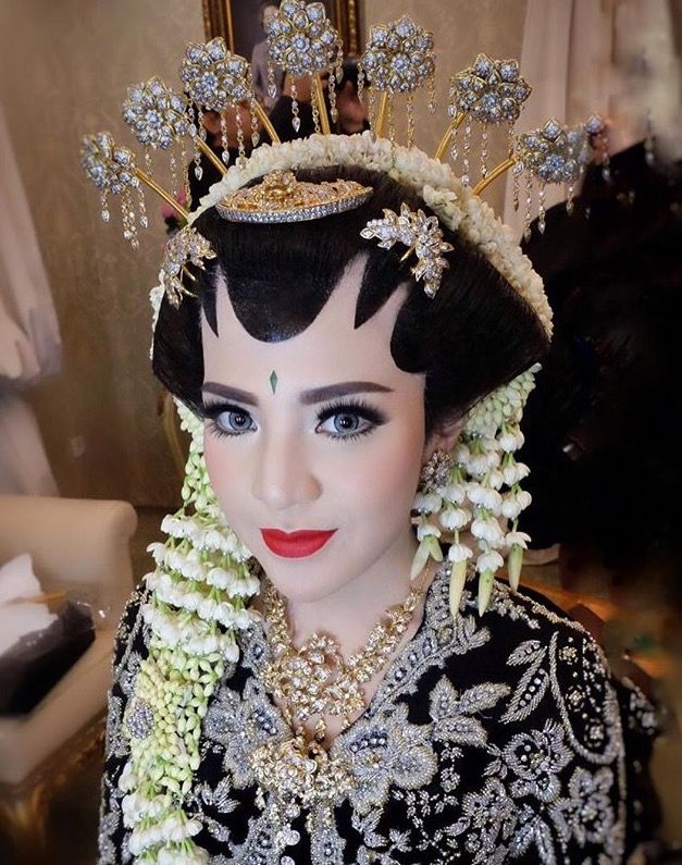 Rias Pengantin Indramayu: Rias Pengantin Indramayu