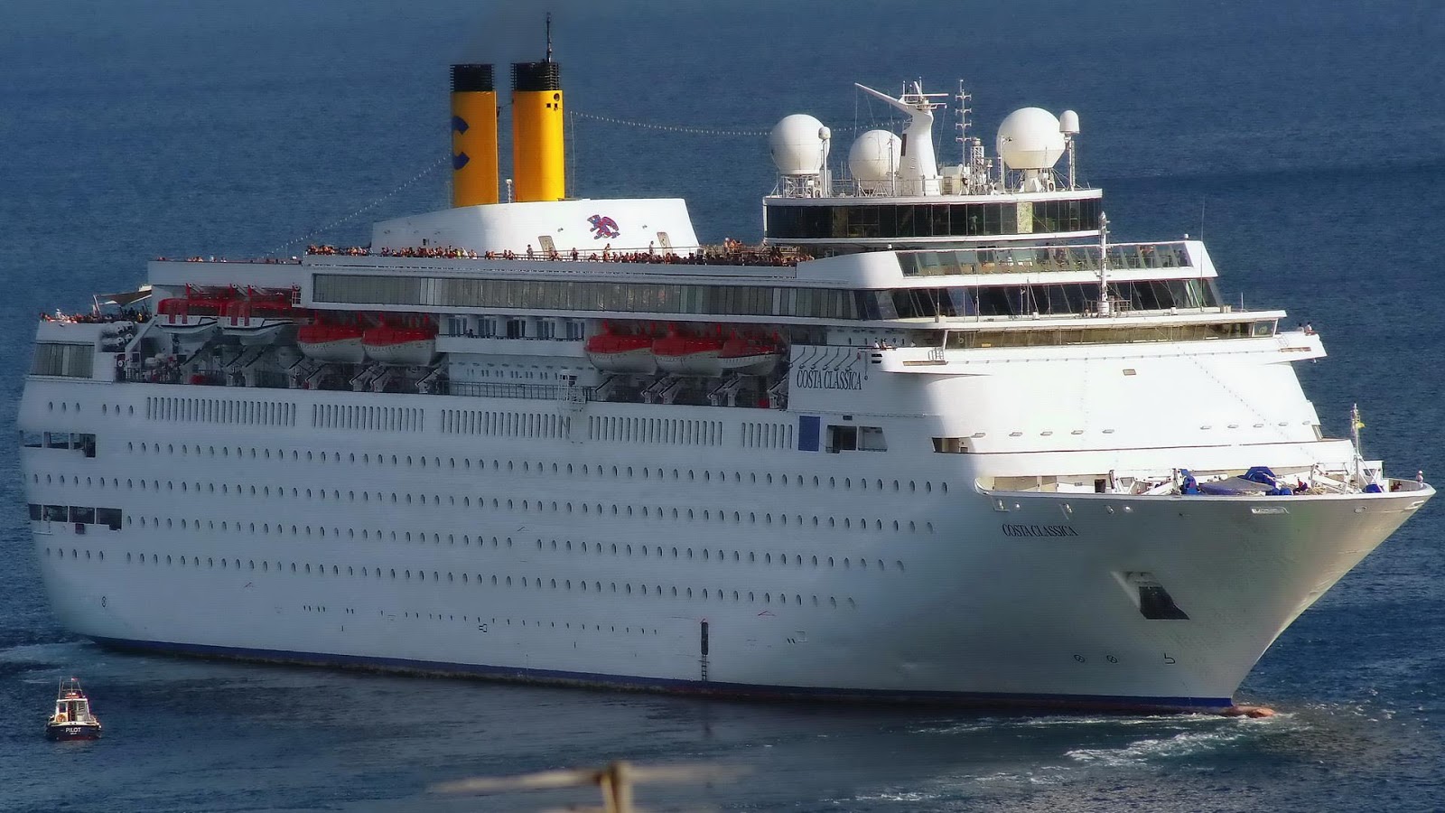 Ships in Split: Costa Classica (cruise ship, 1991) IMO 8716502
