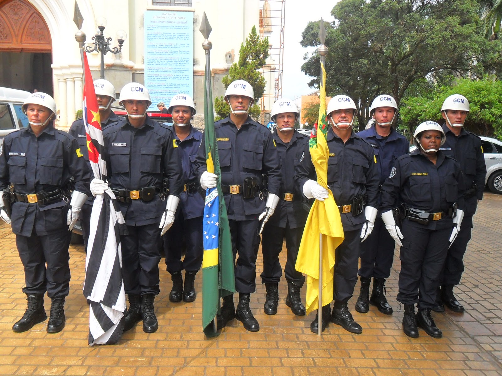 GUARDA CIVIL MUNICIPAL: Guarda Civil Municipal desfila em apresentação ...